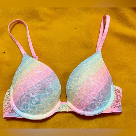 PINK Victoria's Secret | Intimates & Sleepwear | Like New Pink Wear ...